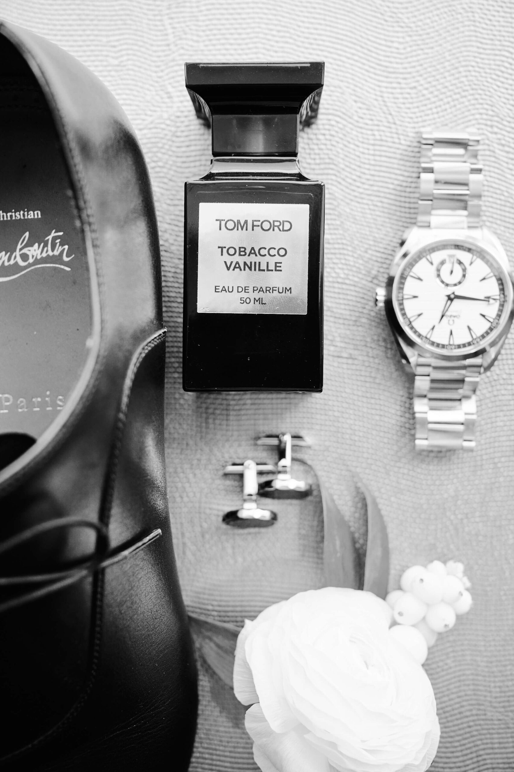 A NYC Skyline Wedding at Battello in Jersey City - coreylamar.com